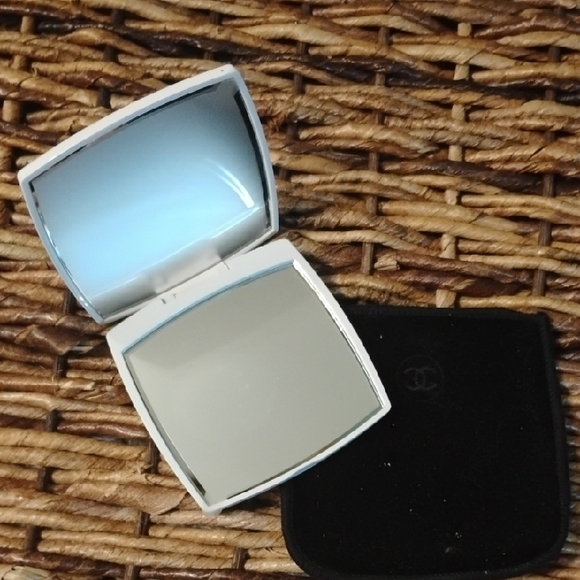 CHANEL | Accessories | Chanel Double Compact Mirror With Black And ...